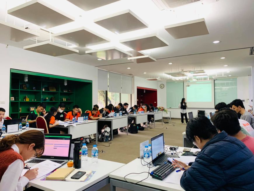 Vòng sơ loại gay cấn của FPT Edu Hackathon 2021 | Học trực tuyến CNTT ...