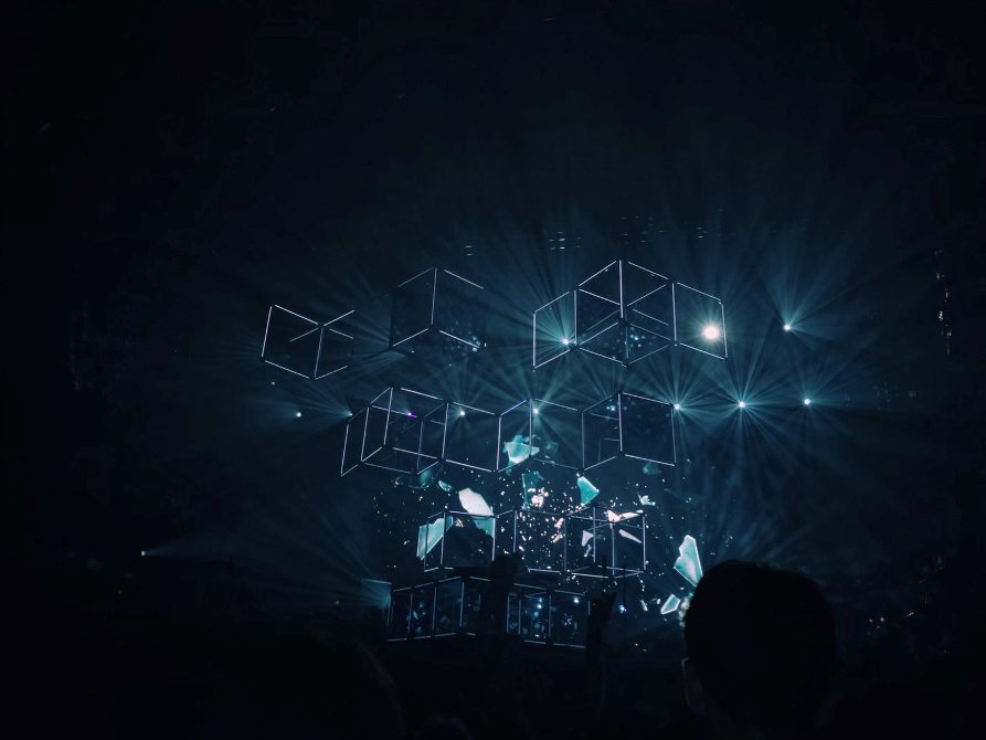 Phi tập trung (decentralized) trong blockchain - Bản chất và các hiểu ...